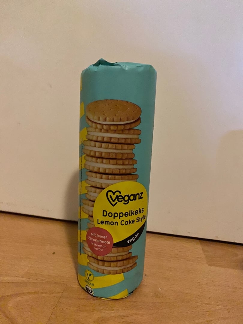 Doppelkeks Lemon Cake Style from Veganz - Vegan Product Reviews ...