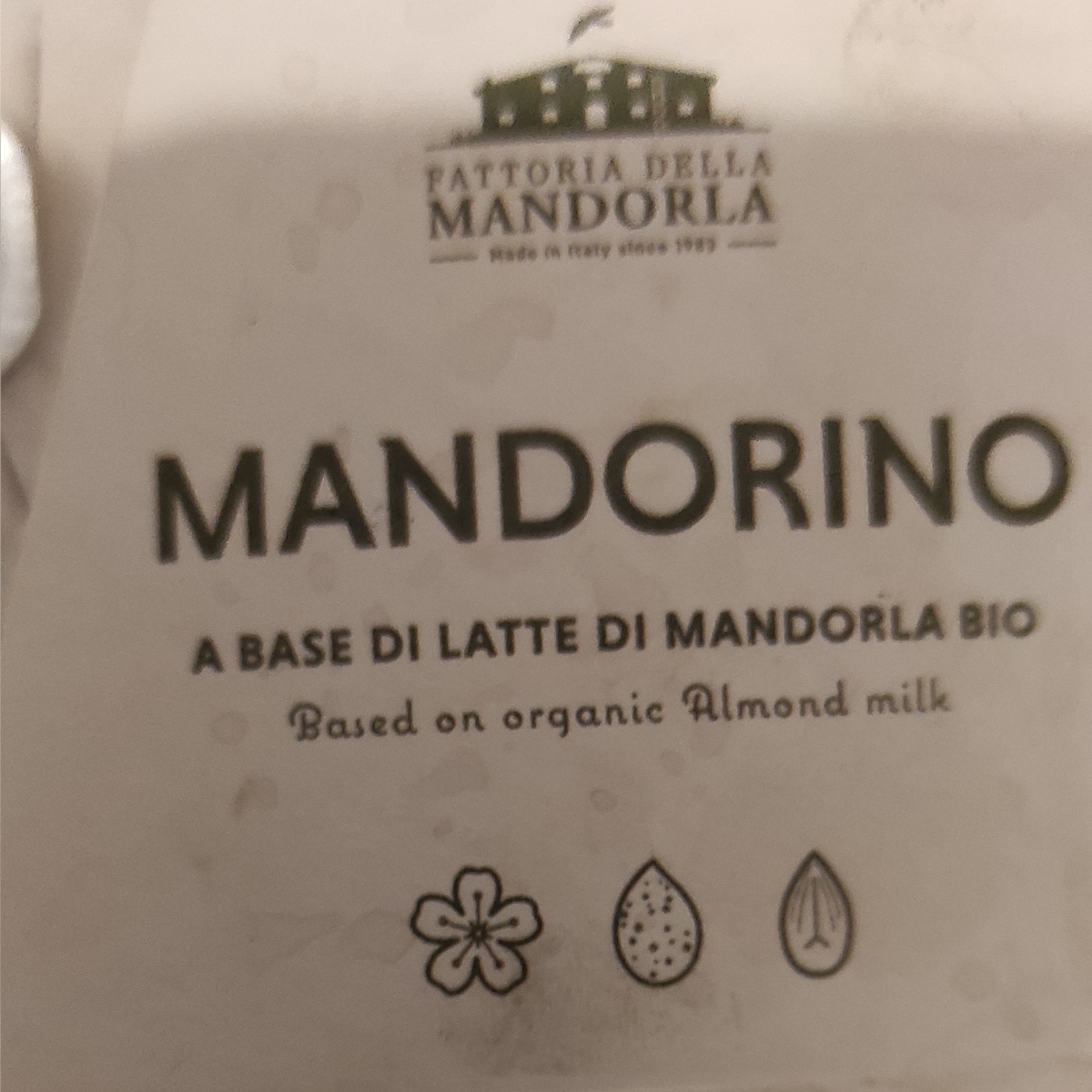 mandorino from Pattoria Della Mandorla - Vegan Product Reviews ...