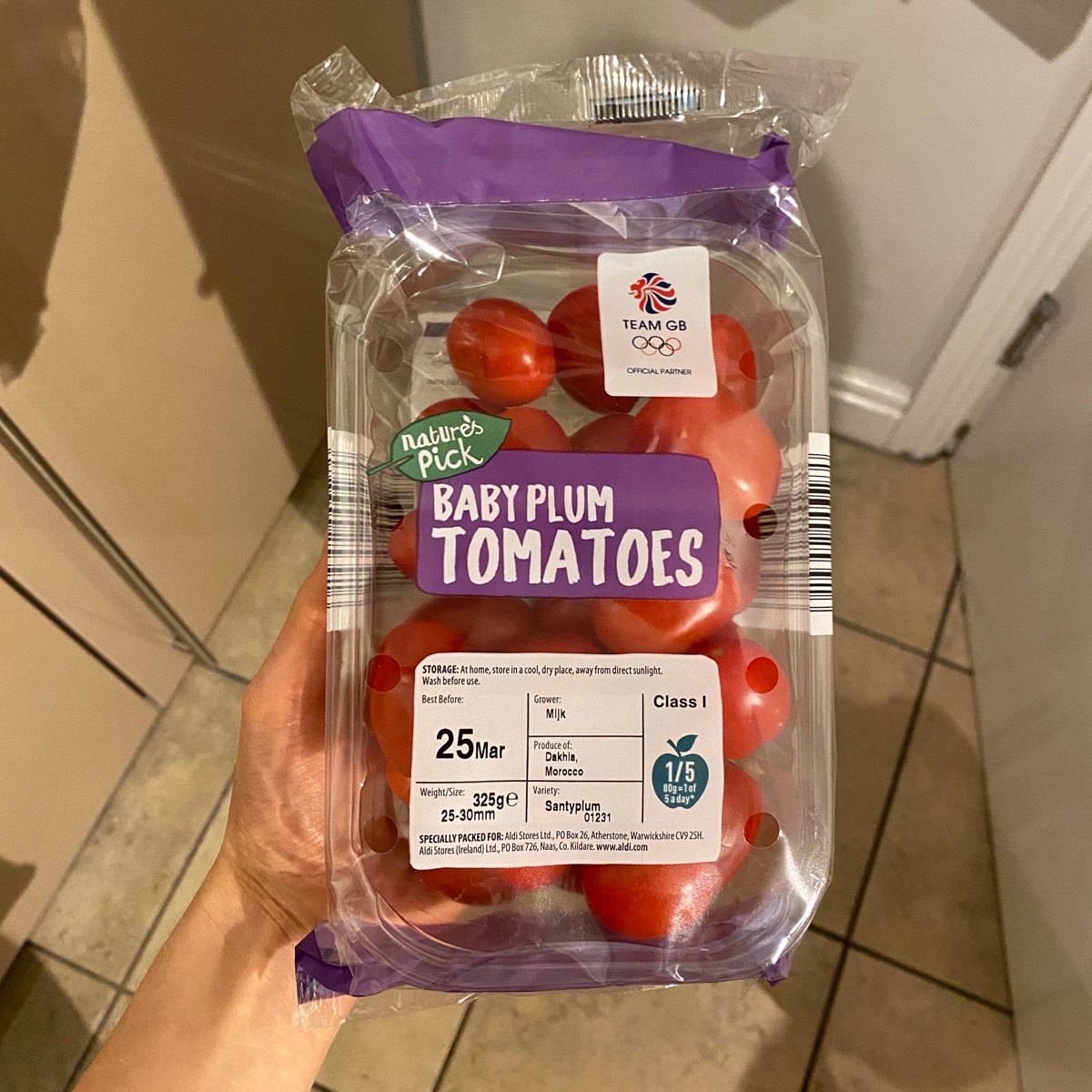 Baby Plum Tomatoes from ALDI - Vegan Product Reviews & Ratings | abillion