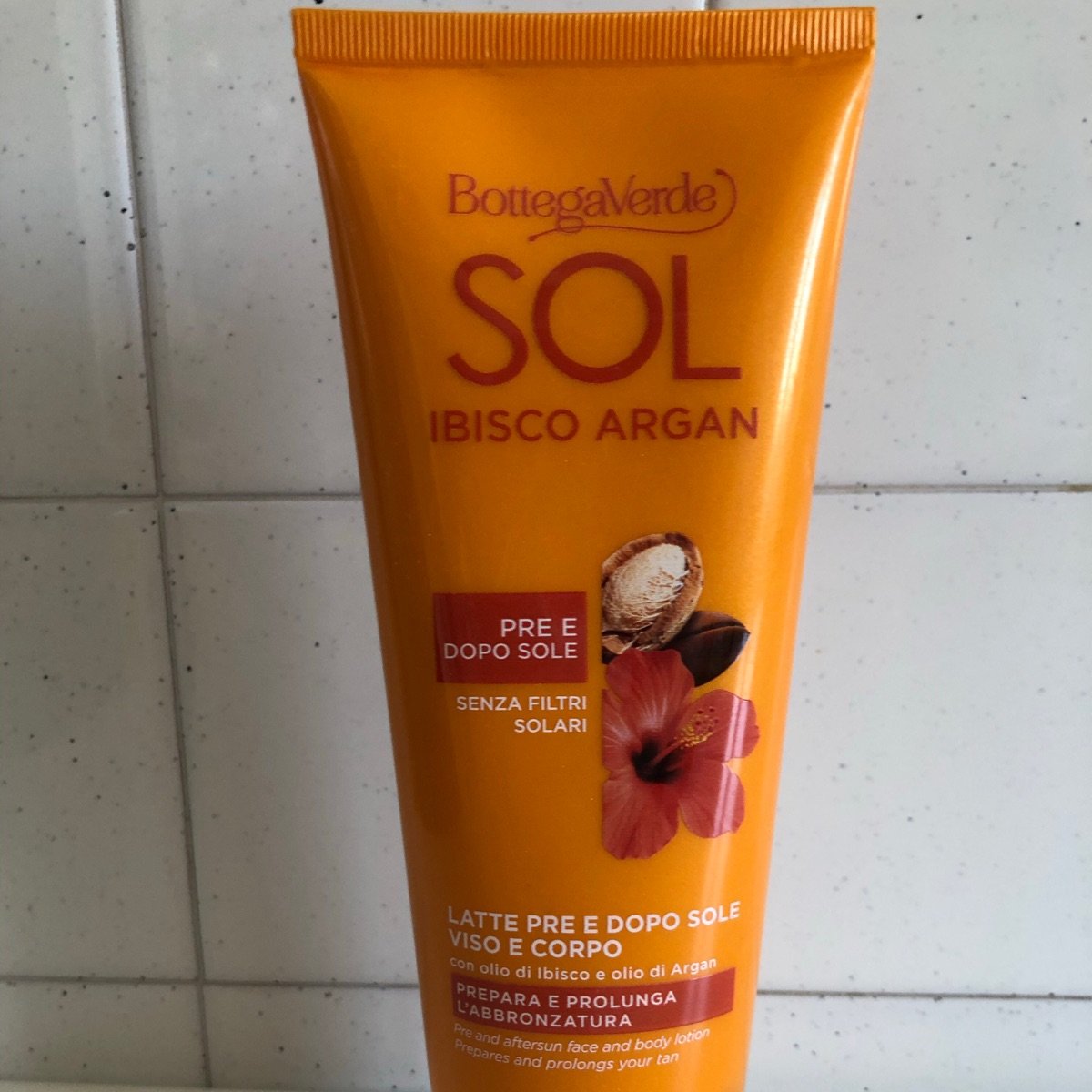 SOL Ibisco Argan Latte Pre e Dopo Sole from Bottega Verde - Vegan ...