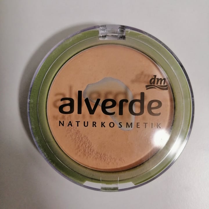 Alverde Naturkosmetik Powder Foundation 10 Soft Ivory Review | abillion