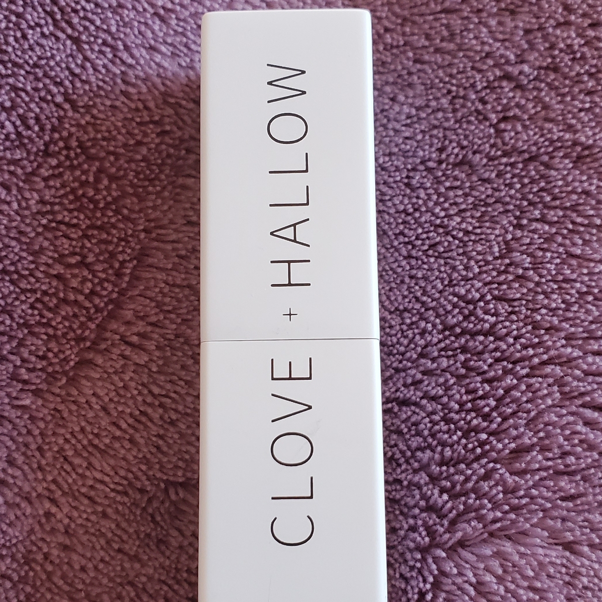 Lip Creme from Clove + Hallow - Vegan Product Reviews & Ratings | abillion