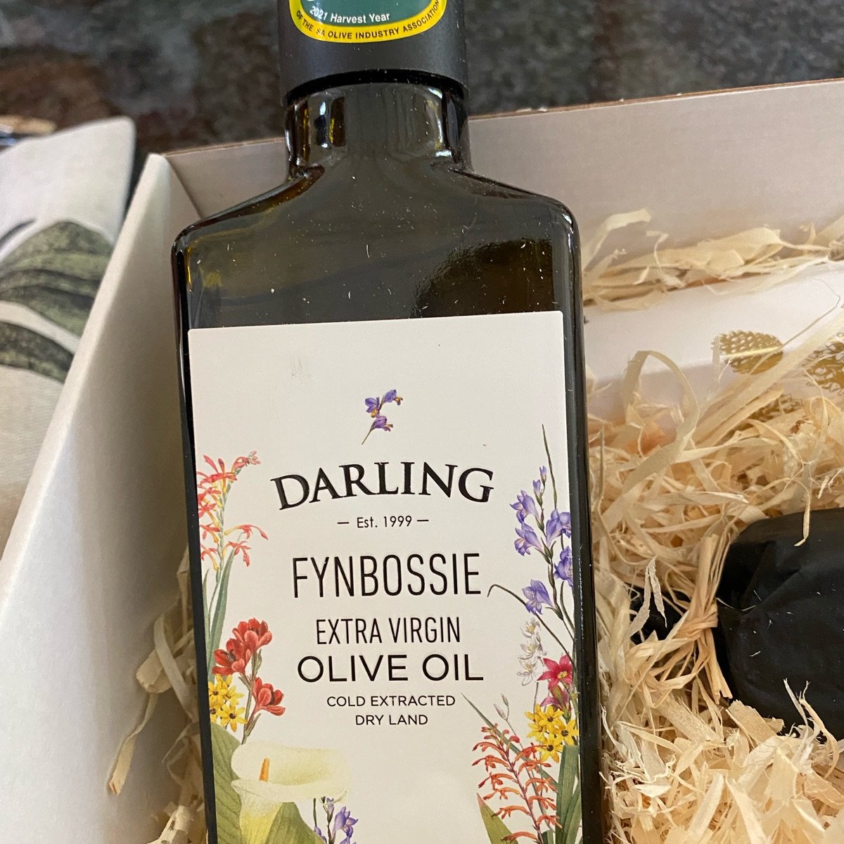Extra Virgin Olive Oil from Darling Fynbossie - Vegan Product Reviews ...