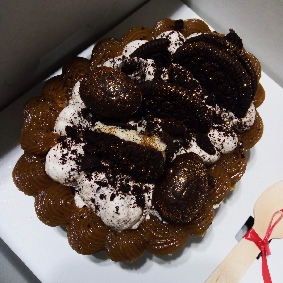 1/2 huevo relleno de oreo from Dulce Belu - Vegan Product Reviews ...