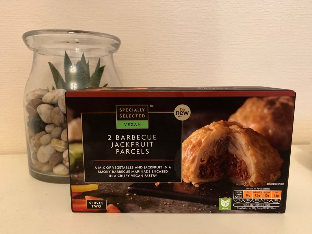 Barbecue Jackfruit Parcels from ALDI Specially Selected - Vegan Product ...