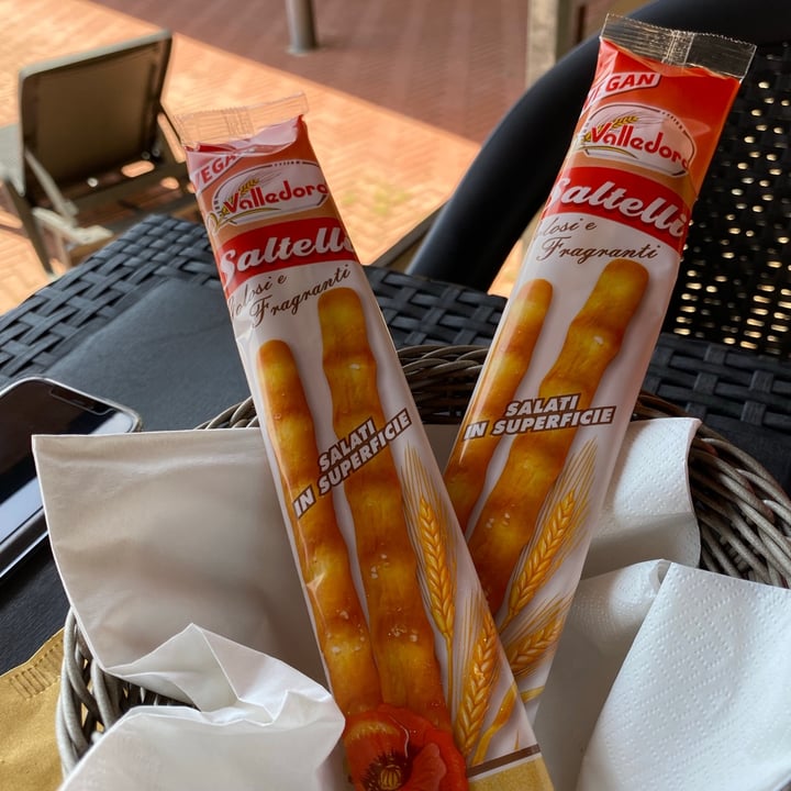 Valledoro Saltelli Grissini Review | abillion