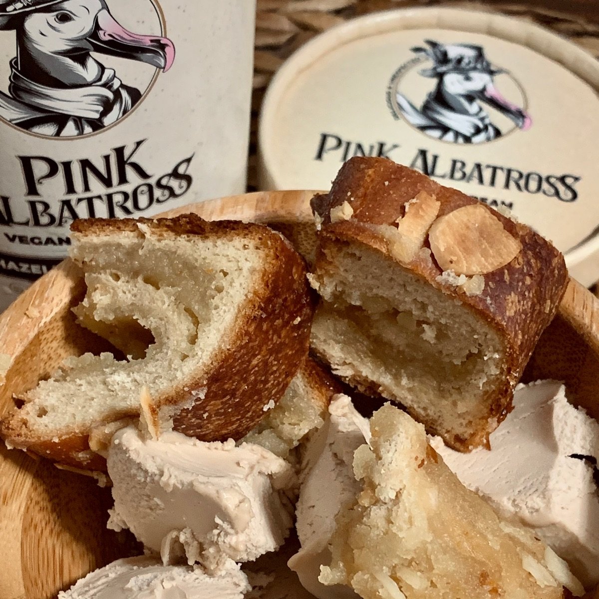 Helado De Avellanas from Pink Albatross - Vegan Product Reviews ...