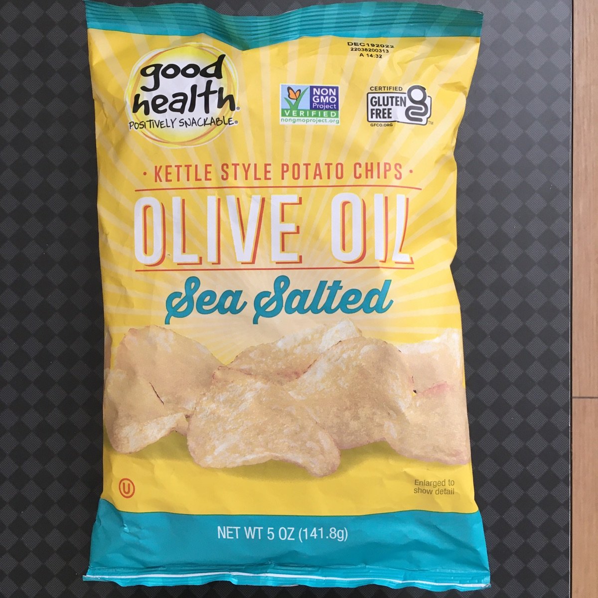 Olive oil sea salted potato chips from Good Health Positively Snackable ...
