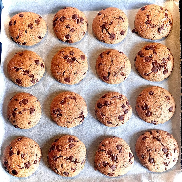 Belbake Dark chocolate drops Review | abillion