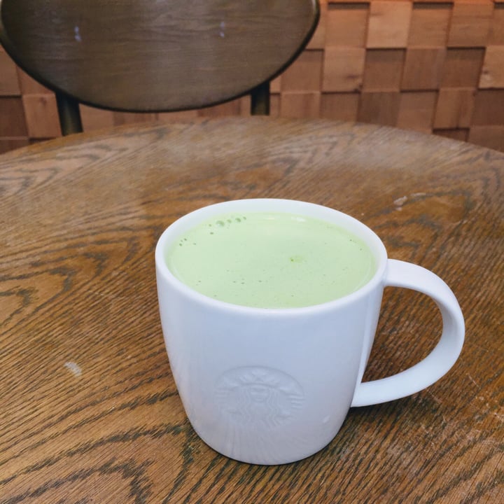 Starbucks Jurong West, Singapore Black Sesame Pure Matcha Latte Without ...