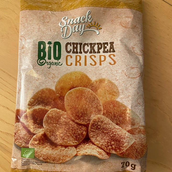 Snack Day Chickpea crisps Review | abillion
