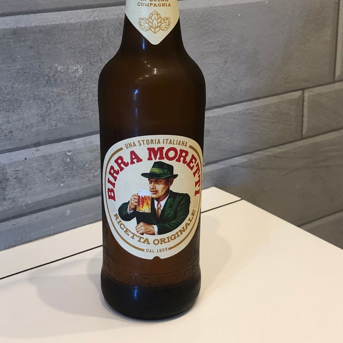 Cervesa from Birra Moretti - Vegan Product Reviews & Ratings | abillion