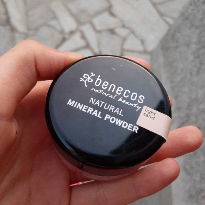Benecos Mineral powder Review | abillion