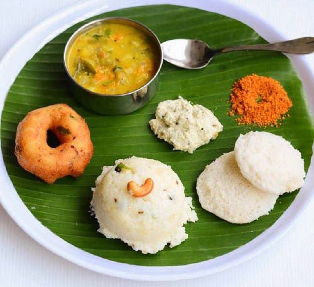 Idly, Pongal, Vada set at Ananda Bhavan Restaurant, Singapore - Vegan ...