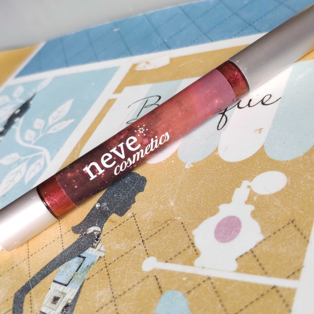 Vernissage Life On Mars from Neve Cosmetics - Vegan Product Reviews ...