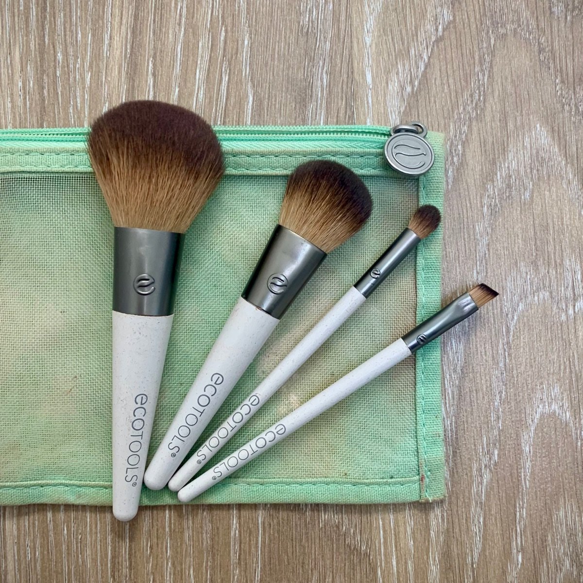 ON-THE-GO STYLE BRUSHES 4PC SET from EcoTools - Vegan Product Reviews & Ratings | abillion
