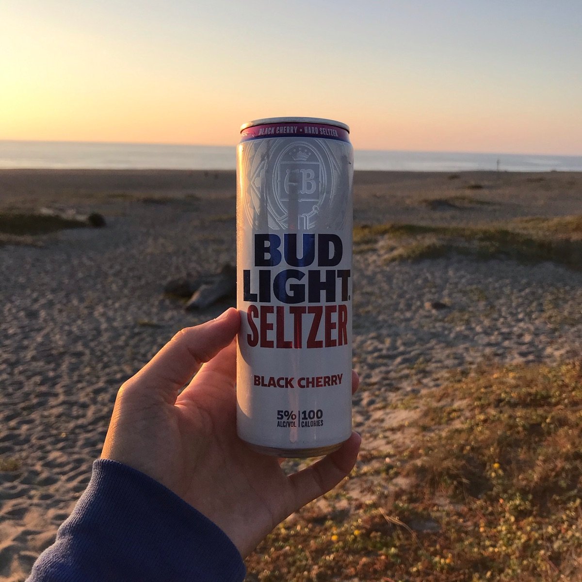 Budweiser Black Cherry Seltzer Reviews | abillion