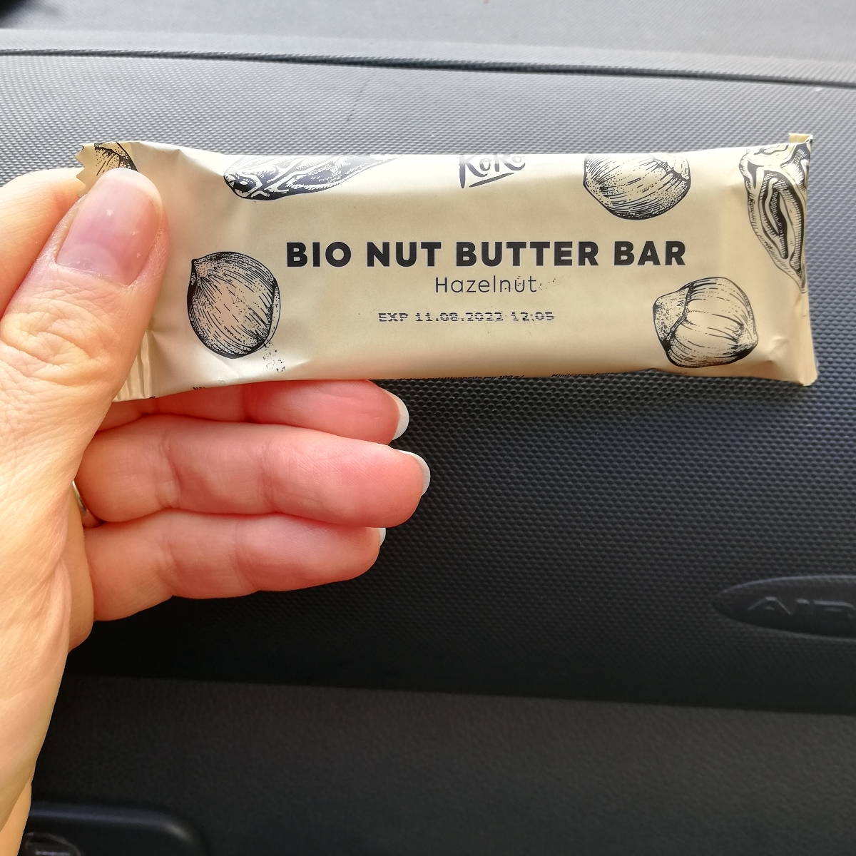 Bio Nut Butter Bar Hazelnut from Koro - Vegan Product Reviews & Ratings ...