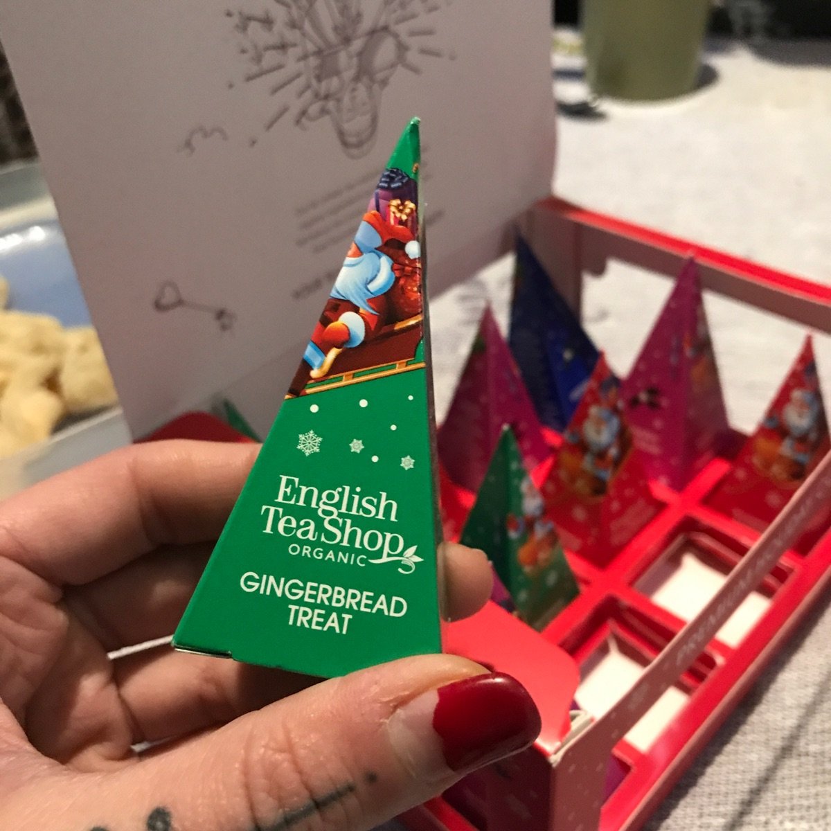 Gingerbread Treat from English Tea Shop - Vegan Product Reviews ...