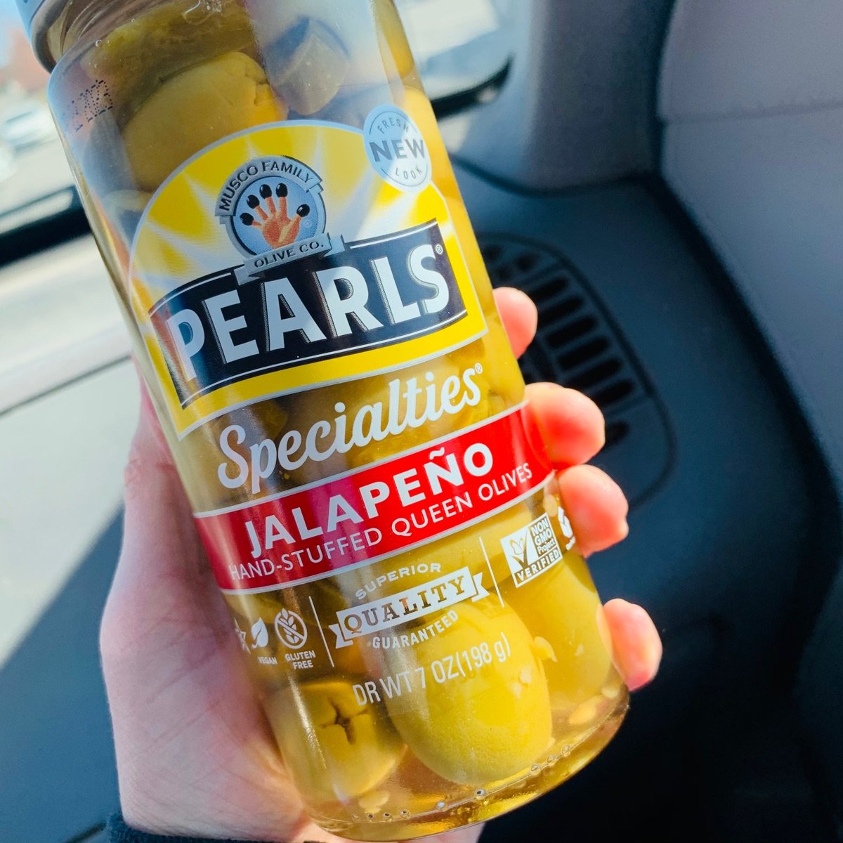 Jalapeño Hand-Stuffed Olives from Pearls - Vegan Product Reviews ...