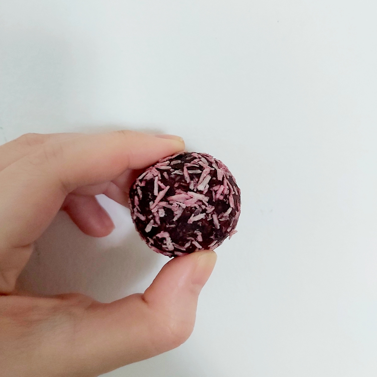 Berry Beet Lunch Box Balls from The Source Bulk Foods Singapore - Vegan ...