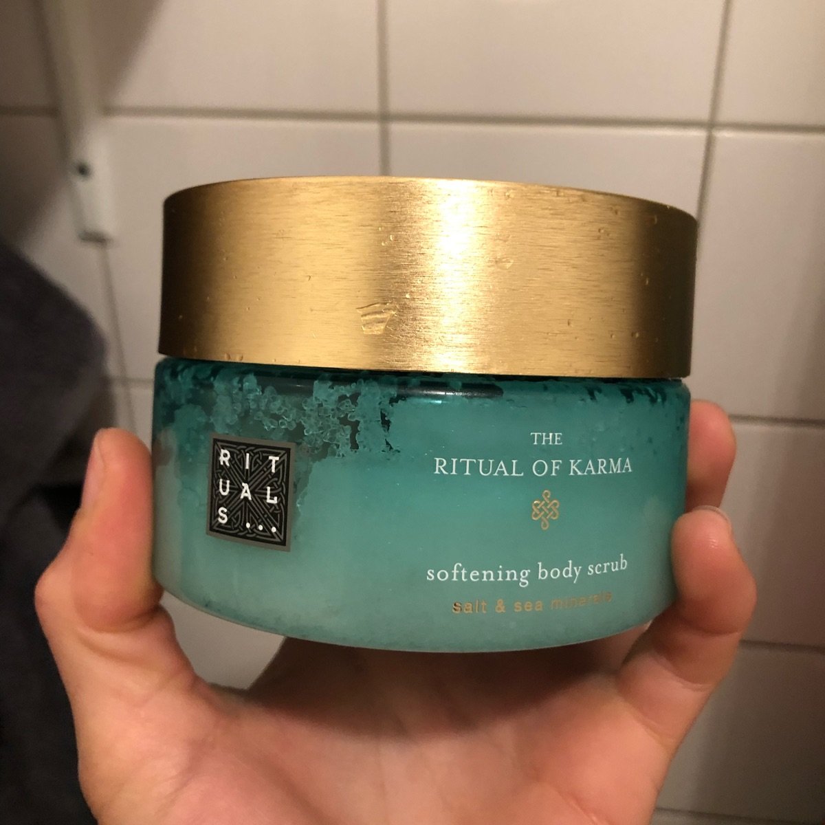 Softening body scrub from Rituals - Vegan Product Reviews & Ratings ...