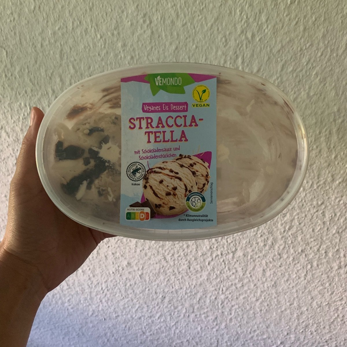 Stracciatella Eis from Vemondo - Vegan Product Reviews & Ratings | abillion