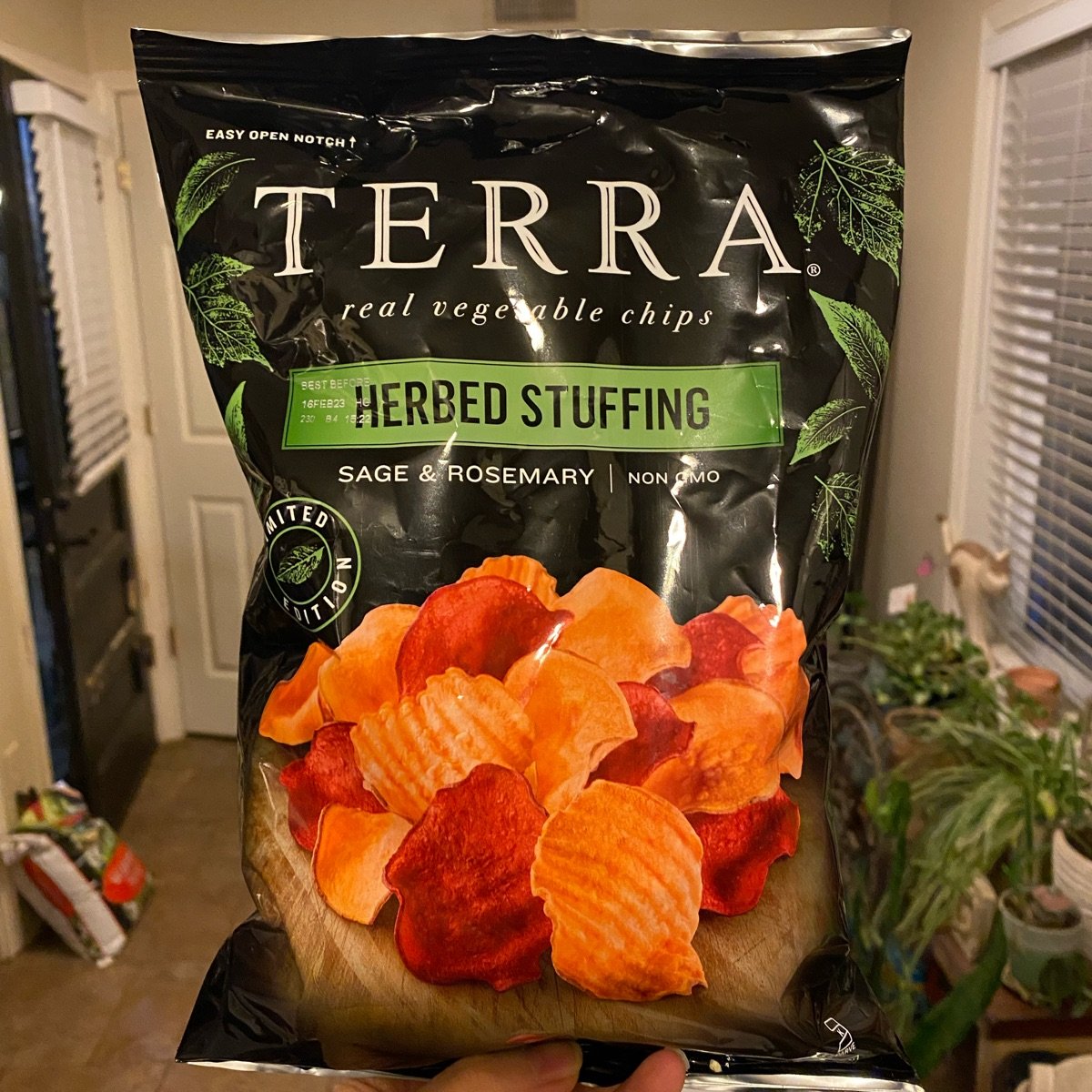 Herbed Stuffing Chips from Terra - Vegan Product Reviews & Ratings ...