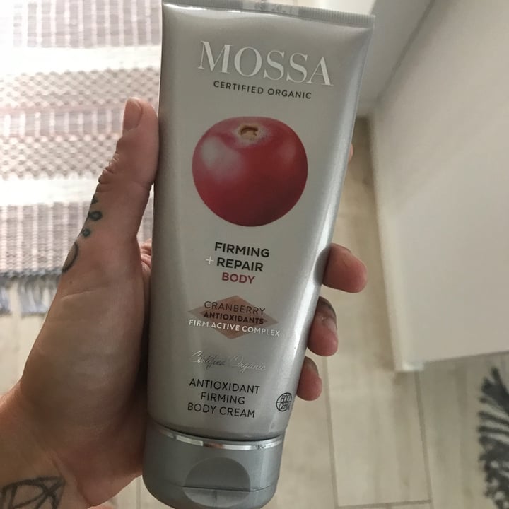 Mossa Cosmetics Cranberry Antioxidant Firming Body Cream Review | abillion