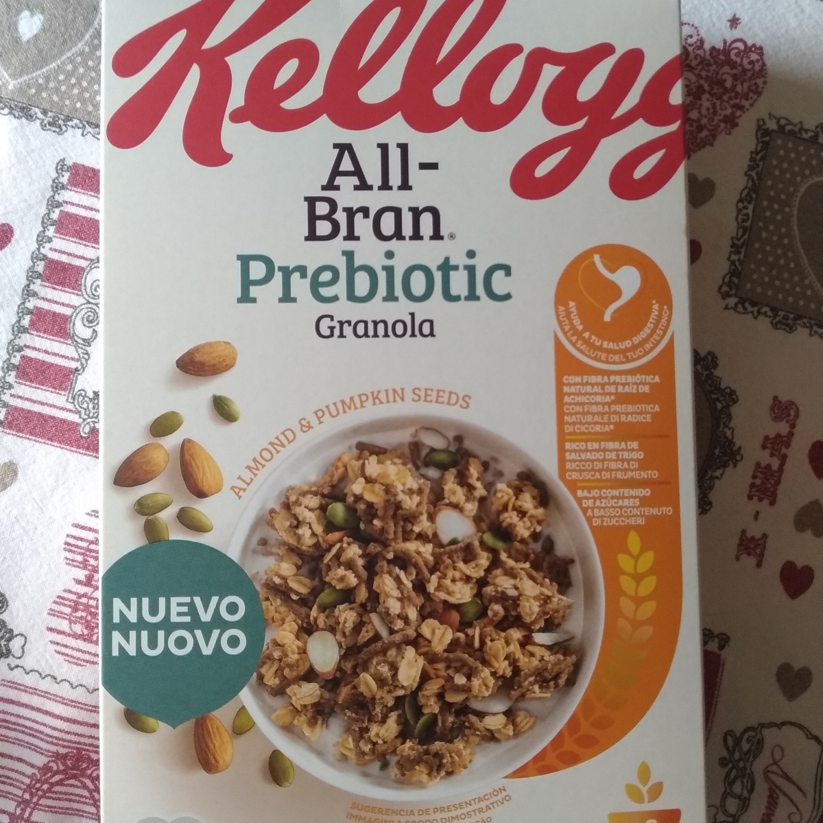 All bran Prebiotic granola from Kellogg's - Vegan Product Reviews ...