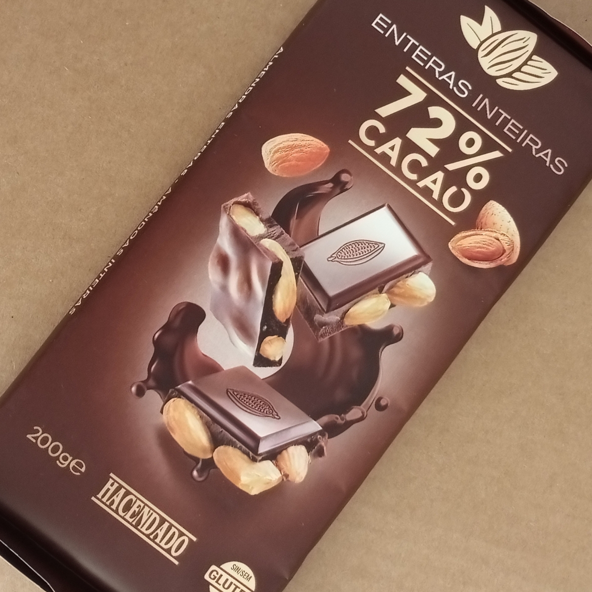 Chocolate negro 72% con almendras from Hacendado - Vegan Product Reviews & Ratings | abillion