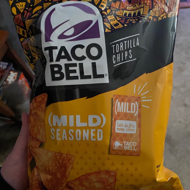 Taco Bell Mild Tortilla Chips Review | abillion