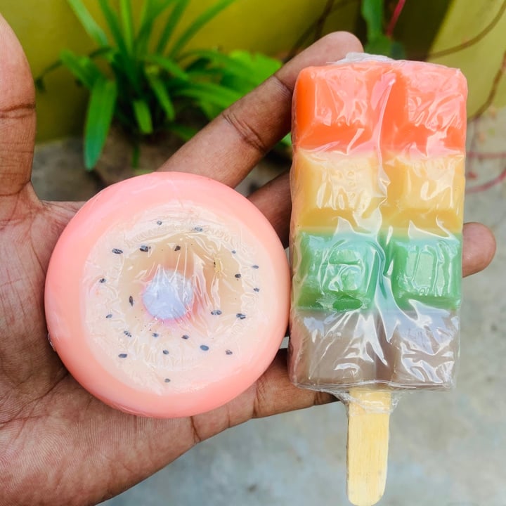 The Sass Bar Dessert Soaps Review | abillion