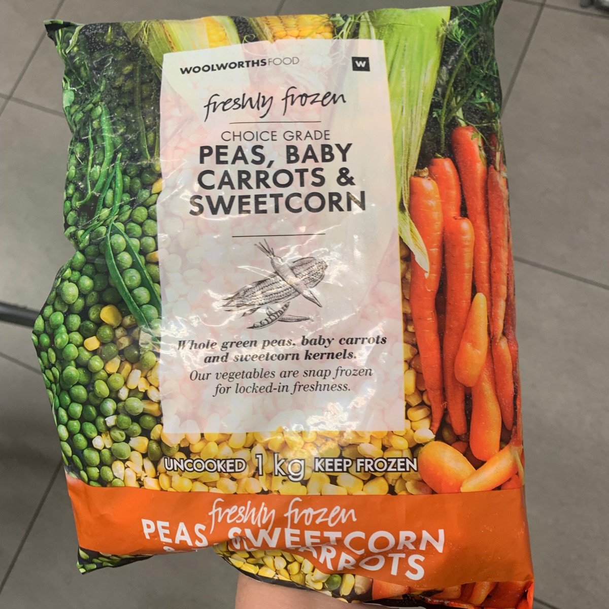 Peas, baby carrots and sweetcorn from Woolworths Food - Vegan Product Reviews & Ratings | abillion
