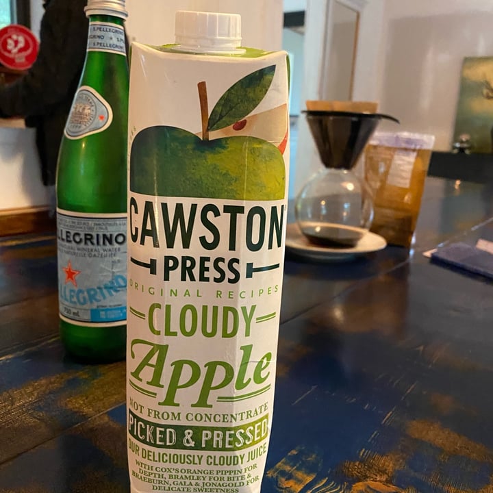 Cawston Press Cloudy Apple Review | abillion