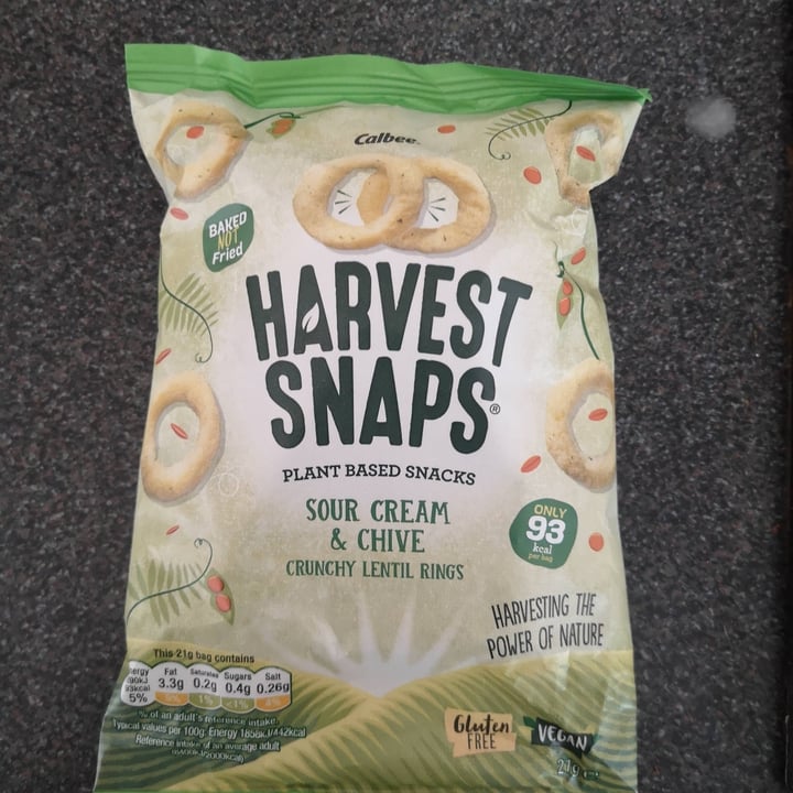 Calbee Harvest snaps sour cream and chive crunchy lentil rings Review ...