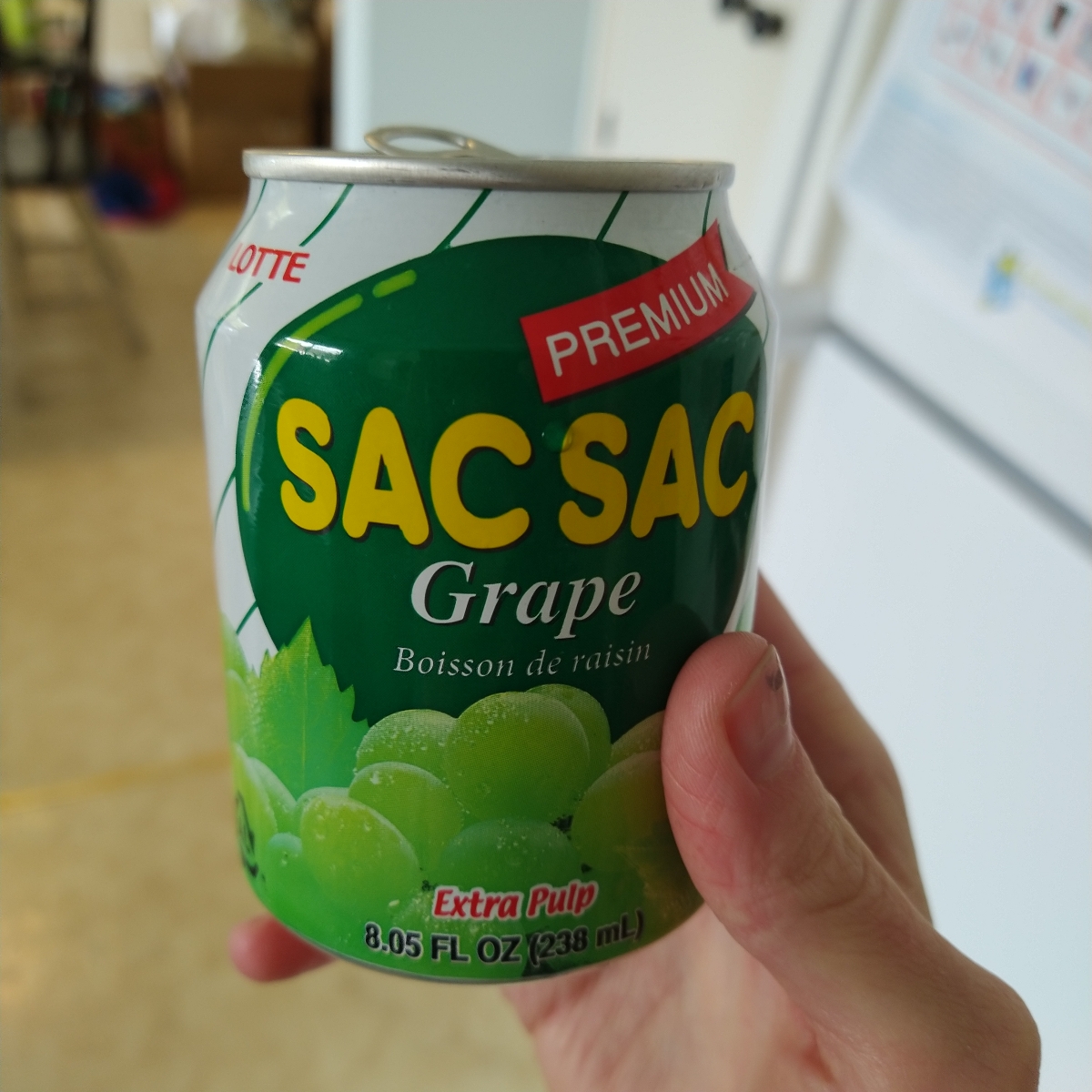 Sac sac grape from Lotte - Vegan Product Reviews & Ratings | abillion