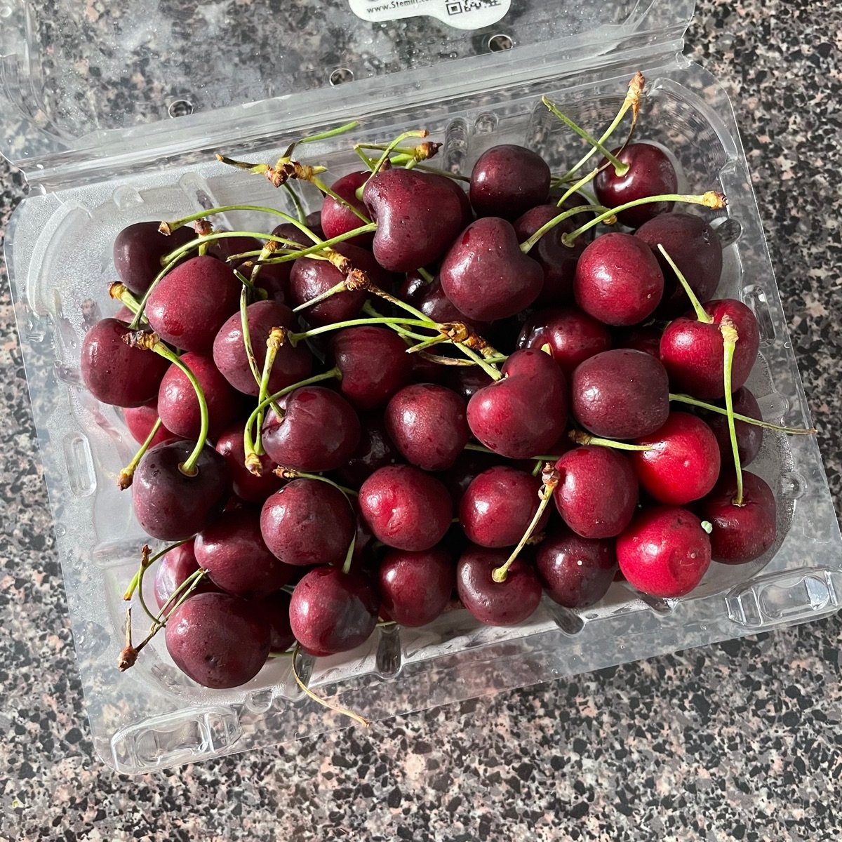 Artisan Organics Sweet Cherries from Stemilt - Vegan Product Reviews ...