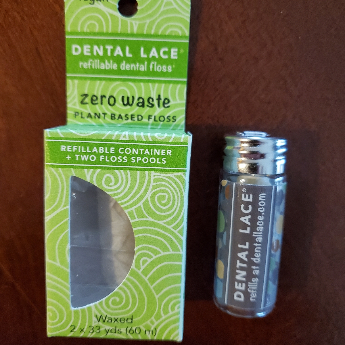Refillable dental floss from Dental Lace - Vegan Product Reviews ...