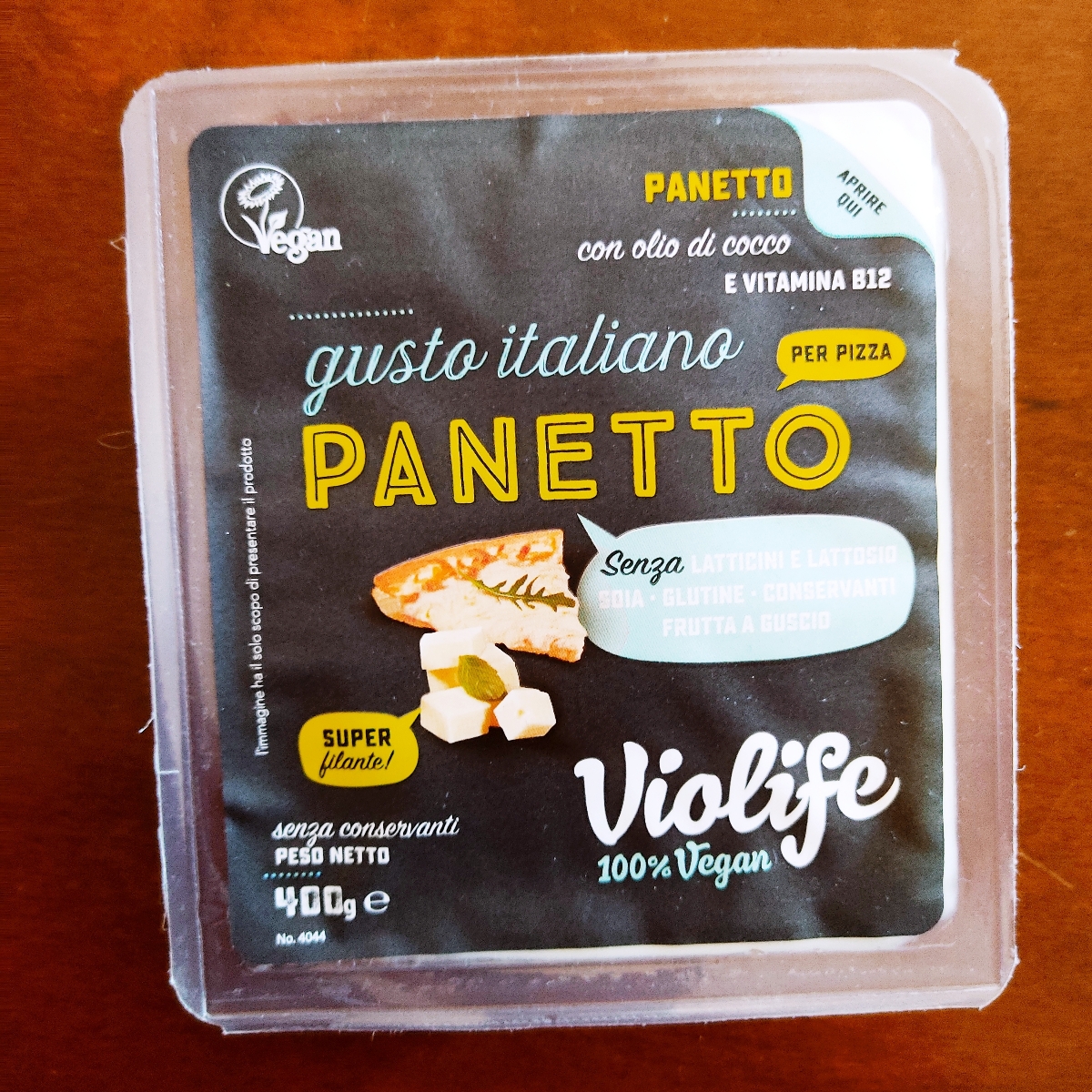 Violife panetto per pizza from Violife - Vegan Product Reviews ...
