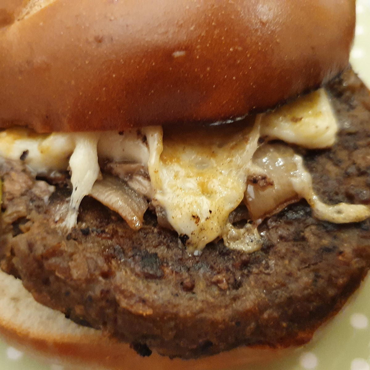 Goodness Cheeseburger Reviews | abillion