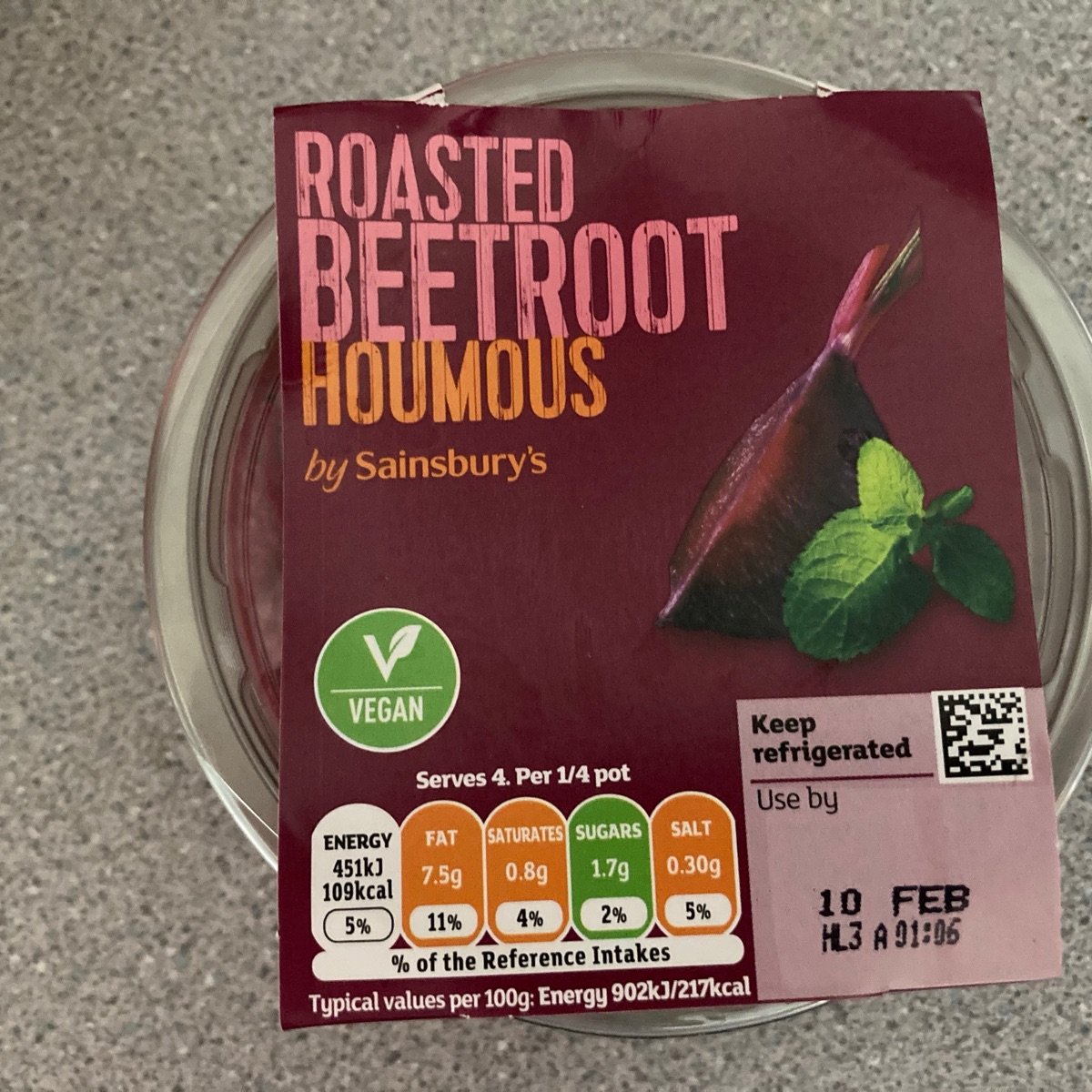 roasted beetroot houmous from Sainsbury's - Vegan Product Reviews ...