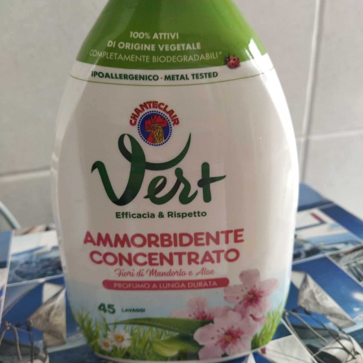 Ammorbidente concentrato Fiori di mandorlo e Aloe from Vert di Chanteclair - Vegan Product ...