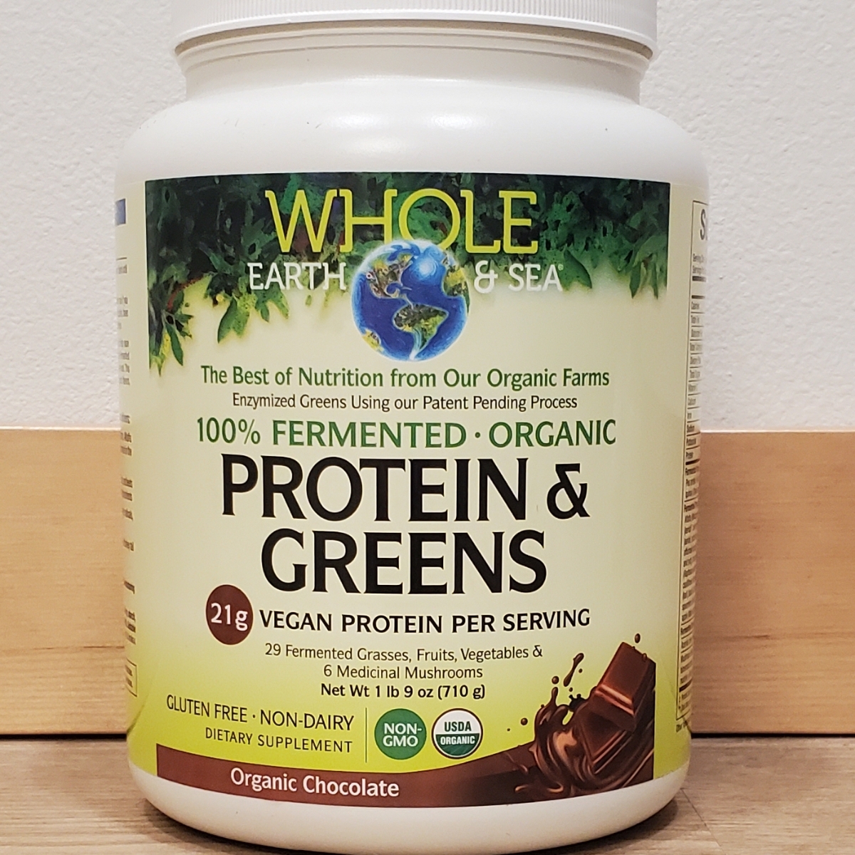 organic fermented protein and greens powder from Whole Earth & Sea ...