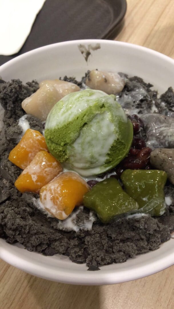 Snowflake Sunway Pyramid Bandar Sunway, Petaling Jaya, Malaysia Sesame ...