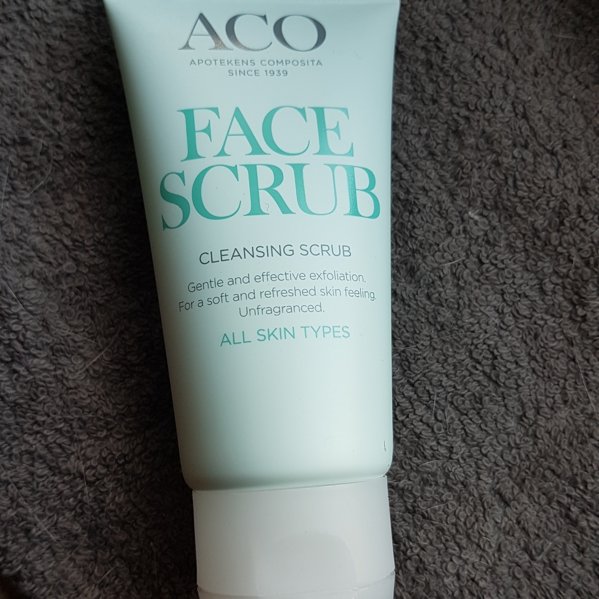 Aco Face scrub Reviews | abillion