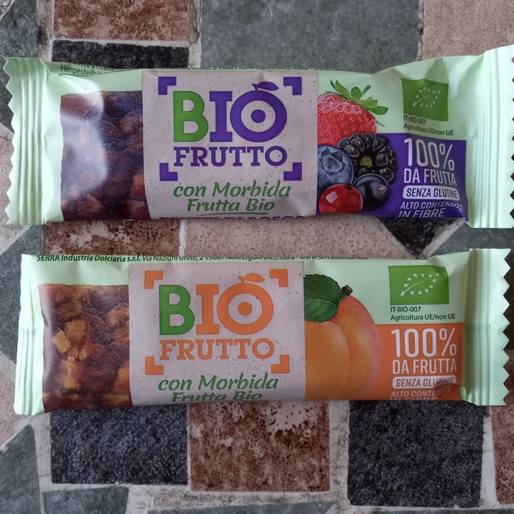 BioFrutto BioFrutto Frutti di Bosco con morbida Frutta Bio Review ...