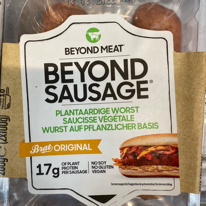 Beyond Meat Beyond Sausage Brat Original Review | abillion