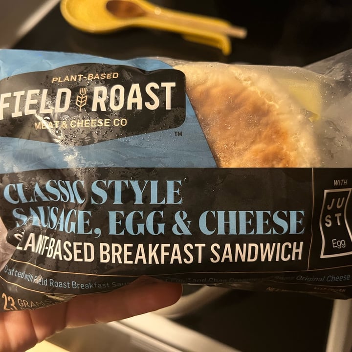 Field Roast Classic style sausage egg cheese breakfast sandwich Review ...