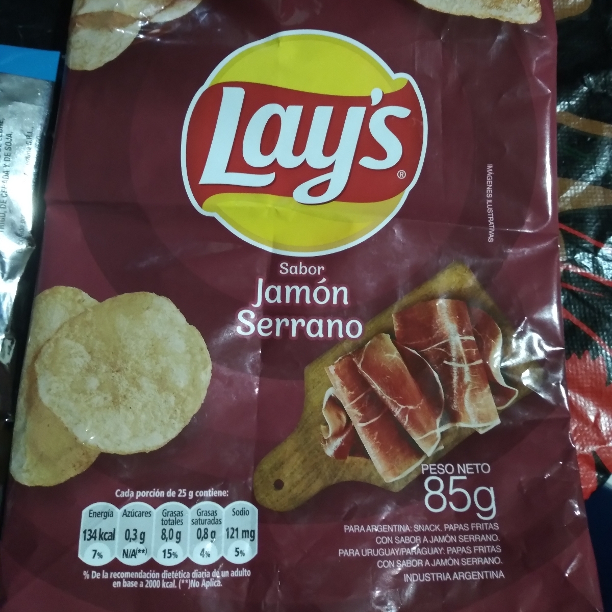 Sabor jamón serrano at Lay's - Review by @jennilaurencio | abillion